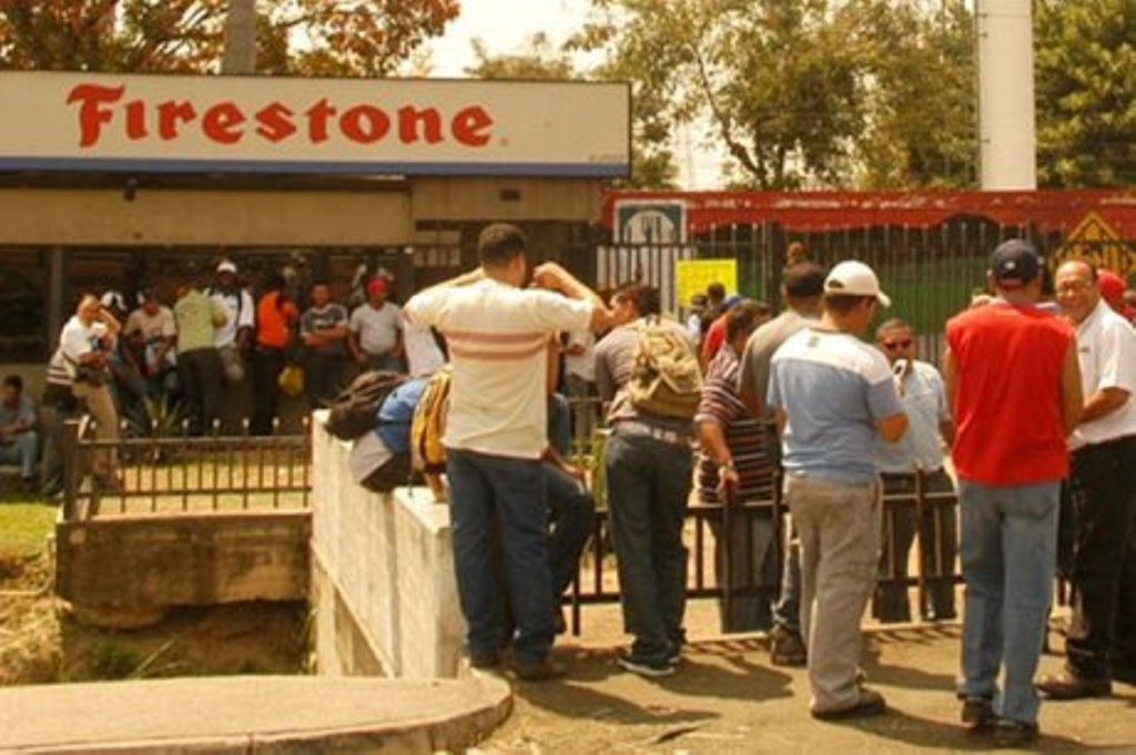 Trabajadores rechazan medida contra dirigentes de Firestone