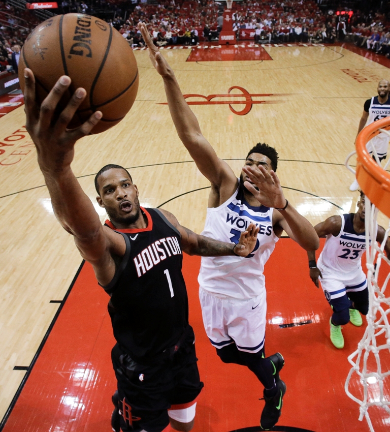 Rockets de Houston se inscribió en semifinales de la NBA