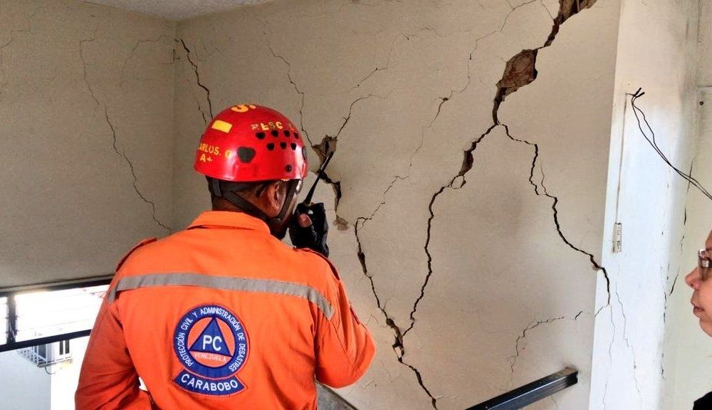 Daños En Estructuras Dejó Sismo En Valencia Fotos Acn