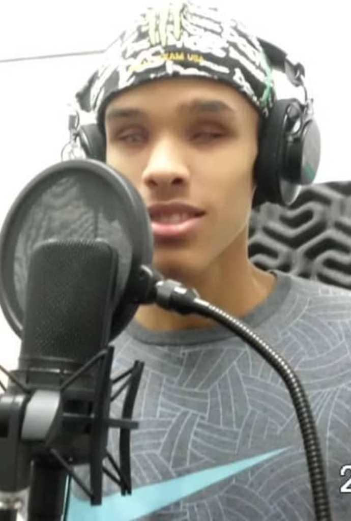 Kayre, talento aragüeño, incursiona en el canto con Mundo Inmundo